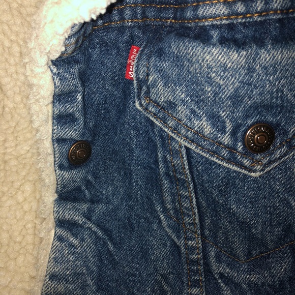 Levi's | Jackets & Coats | Vintage Red Tab Levi Jacket Made In The Usa ...